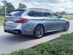 Grey BMW 530 2018 in Rezekne, with an engine capacity of 3.00 L and mileage of 270 thousand km for 20990 €, photo 7 on AUTOMOTO.COM.LV