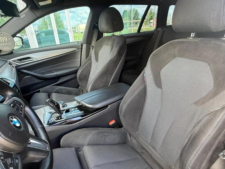 Grey BMW 530 2018 in Rezekne, with an engine capacity of 3.00 L and mileage of 270 thousand km for 20990 €, photo 11 on AUTOMOTO.COM.LV