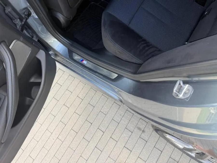 Grey BMW 530 2018 in Rezekne, with an engine capacity of 3.00 L and mileage of 270 thousand km for 20990 €, photo 17 on AUTOMOTO.COM.LV