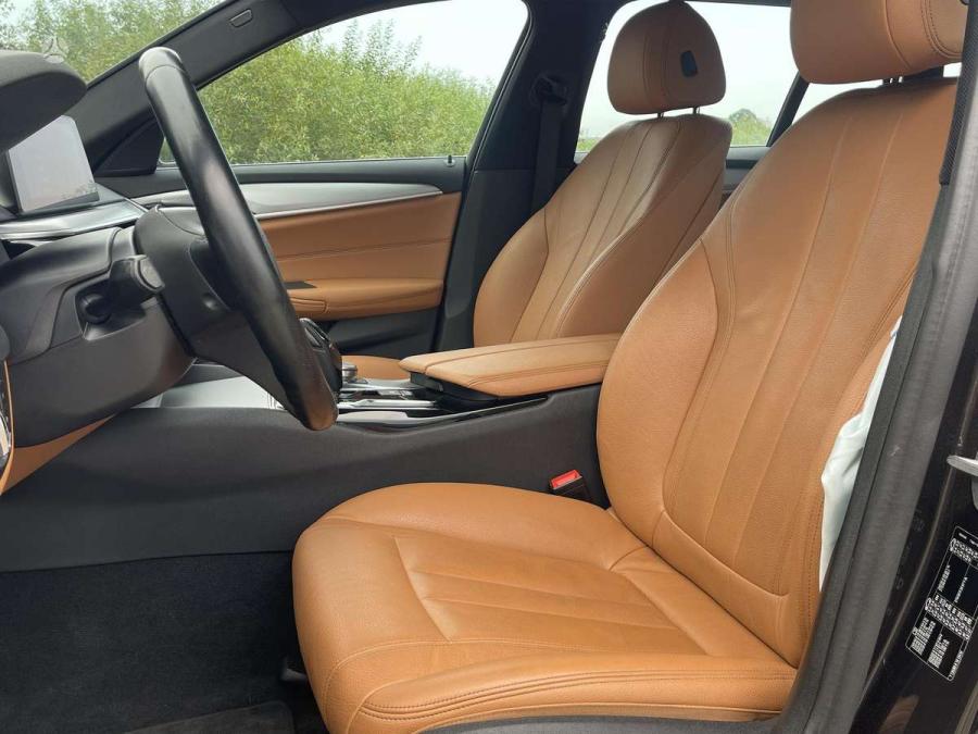 Pelēks BMW 530 2018 Kauņa, ar dzinēja tilpumu 2.99 L un nobraukumu 167 tūkst. km par 12900 €, foto 14 vietnē AUTOMOTO.COM.LV