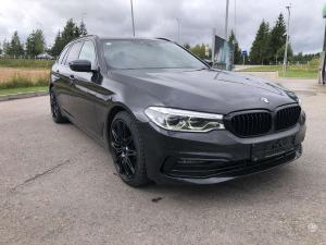 Grey BMW 530 2018 in Utena, with an engine capacity of 3.00 L and mileage of 221 thousand km for 16999 €, photo 4 on AUTOMOTO.COM.LV