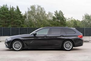 Grey BMW 530 2018 in Vilnius, with an engine capacity of 2.99 L and mileage of 186 thousand km for 21300 €, photo 4 on AUTOMOTO.COM.LV