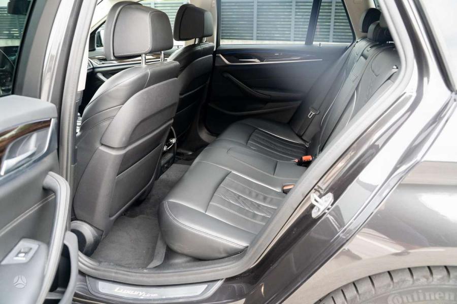 Grey BMW 530 2018 in Vilnius, with an engine capacity of 2.99 L and mileage of 186 thousand km for 21300 €, photo 18 on AUTOMOTO.COM.LV