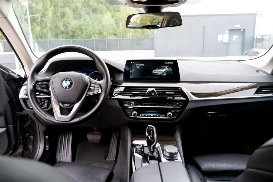 Grey BMW 530 2018 in Vilnius, with an engine capacity of 2.99 L and mileage of 186 thousand km for 21300 €, photo 19 on AUTOMOTO.COM.LV
