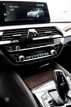 Grey BMW 530 2018 in Vilnius, with an engine capacity of 2.99 L and mileage of 186 thousand km for 21300 €, photo 21 on AUTOMOTO.COM.LV
