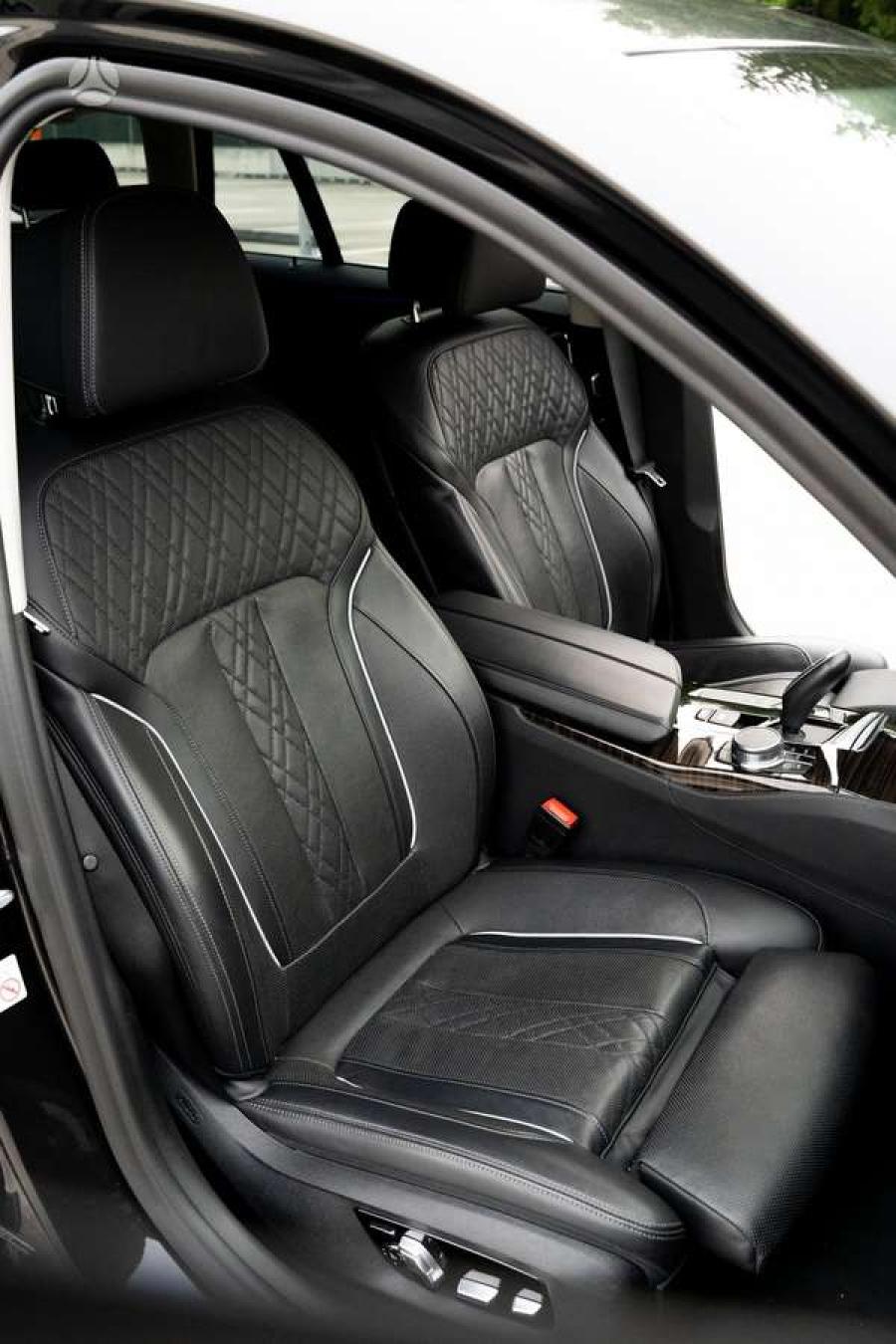 Grey BMW 530 2018 in Vilnius, with an engine capacity of 2.99 L and mileage of 186 thousand km for 21300 €, photo 24 on AUTOMOTO.COM.LV