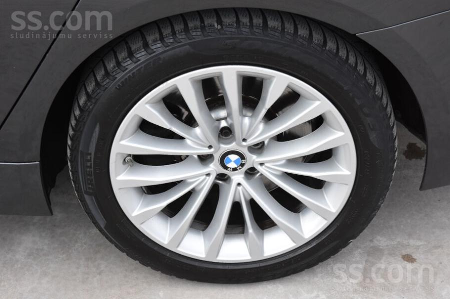 Pelēks BMW 530 2018 Rīga, ar dzinēja tilpumu 3.00 L un nobraukumu 254 tūkst. km par 17990 €, foto 36 vietnē AUTOMOTO.COM.LV