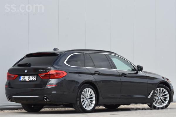 BMW 530 2018 in Riga on AUTOMOTO.COM.LV Grey BMW 530 2018 in Riga, with an engine capacity of 3.00 L and mileage of 254 thousand km for 17990 €, photo 7 on AUTOMOTO.COM.LV