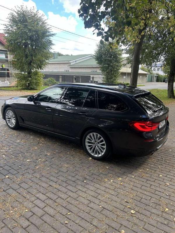 Grey BMW 530 2018 in Mazeikiai, with an engine capacity of 2.00 L and mileage of 79 thousand km for 23290 €, photo 9 on AUTOMOTO.COM.LV