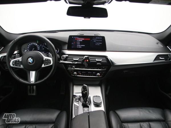 Grey BMW 530 2019 in Vilnius, with an engine capacity of 2.00 L and mileage of 178 thousand km for 23699 €, photo 2 on AUTOMOTO.COM.LV