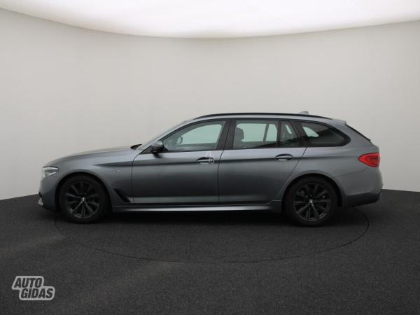 Grey BMW 530 2019 in Vilnius, with an engine capacity of 2.00 L and mileage of 178 thousand km for 23699 €, photo 6 on AUTOMOTO.COM.LV