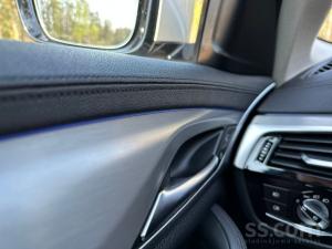 Pelēks BMW 530 2019 Rīga, ar dzinēja tilpumu 3.00 L un nobraukumu 290 tūkst. km par 20500 €, foto 17 vietnē AUTOMOTO.COM.LV
