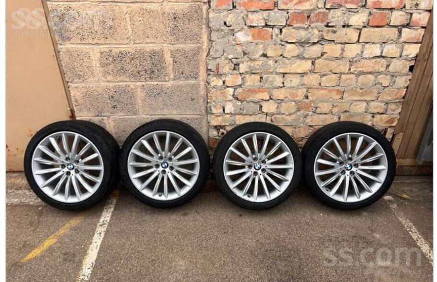 Pelēks BMW 530 2019 Rīga, ar dzinēja tilpumu 3.00 L un nobraukumu 290 tūkst. km par 20500 €, foto 28 vietnē AUTOMOTO.COM.LV