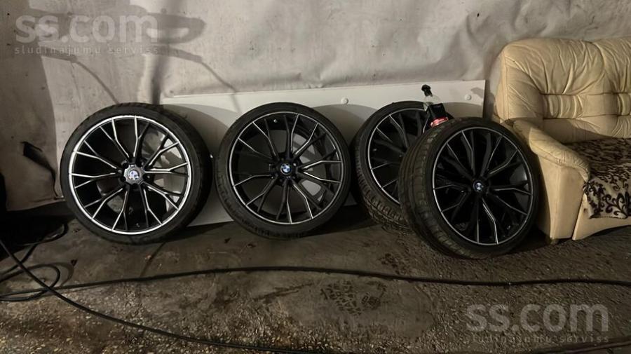 Pelēks BMW 530 2019 Rīga, ar dzinēja tilpumu 3.00 L un nobraukumu 290 tūkst. km par 20500 €, foto 29 vietnē AUTOMOTO.COM.LV