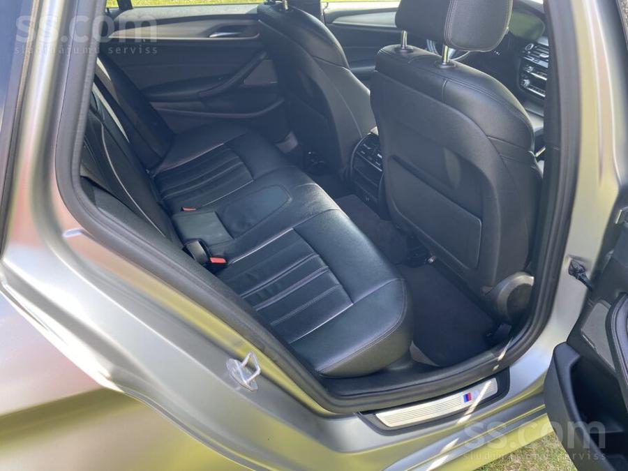 Pelēks BMW 530 2019 Rīga, ar dzinēja tilpumu 3.00 L un nobraukumu 158 tūkst. km par 24400 €, foto 11 vietnē AUTOMOTO.COM.LV