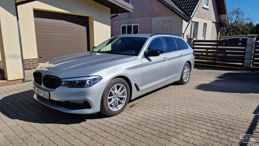 Grey BMW 530 2019 in Mazeikiai, with an engine capacity of 3.00 L and mileage of 239 thousand km for 17500 €, photo 1 on AUTOMOTO.COM.LV