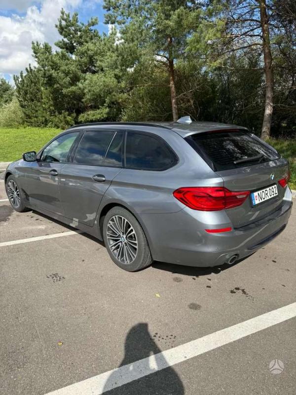 Grey BMW 530 2019 in Raseiniai, with an engine capacity of 2.99 L and mileage of 182 thousand km for 16500 €, photo 8 on AUTOMOTO.COM.LV