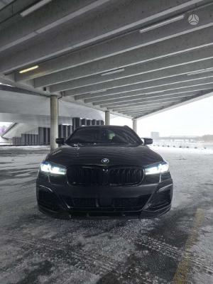 Pelēks BMW 530 2020 Kauņa, ar dzinēja tilpumu 2.99 L un nobraukumu 310 tūkst. km par 30350 €, foto  vietnē AUTOMOTO.COM.LV