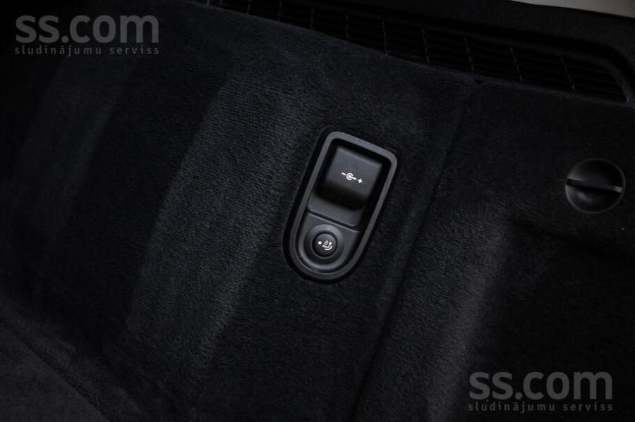 Pelēks BMW 530 2020 Jelgava, ar dzinēja tilpumu 2.00 L un nobraukumu 172 tūkst. km par 22000 €, foto 29 vietnē AUTOMOTO.COM.LV