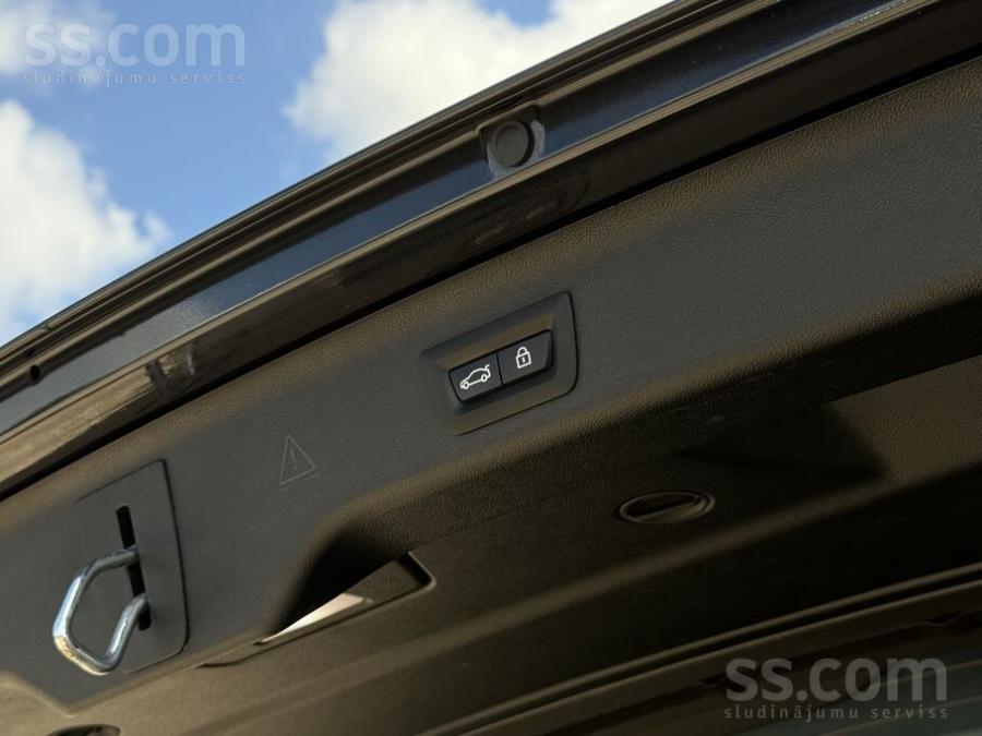 Pelēks BMW 530 2020 Tukums, ar dzinēja tilpumu 3.00 L un nobraukumu 189 tūkst. km par 29999 €, foto 27 vietnē AUTOMOTO.COM.LV