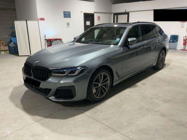 Grey BMW 530 2021 in Vilnius, with an engine capacity of 2.99 L and mileage of 190 thousand km for 29999 €, photo 1 on AUTOMOTO.COM.LV