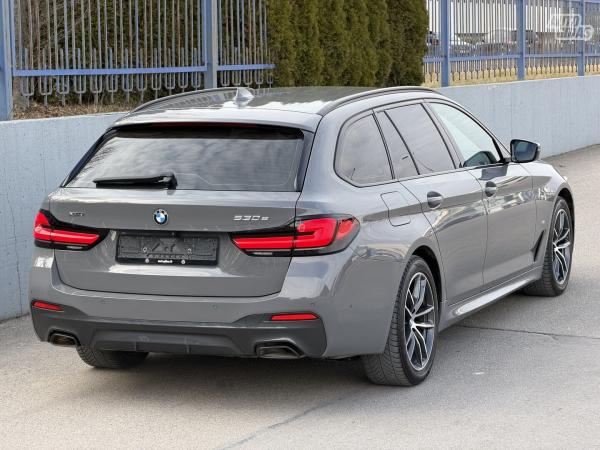 Grey BMW 530 2021 in Vilnius, with an engine capacity of 2.00 L and mileage of 246 thousand km for 25000 €, photo 6 on AUTOMOTO.COM.LV