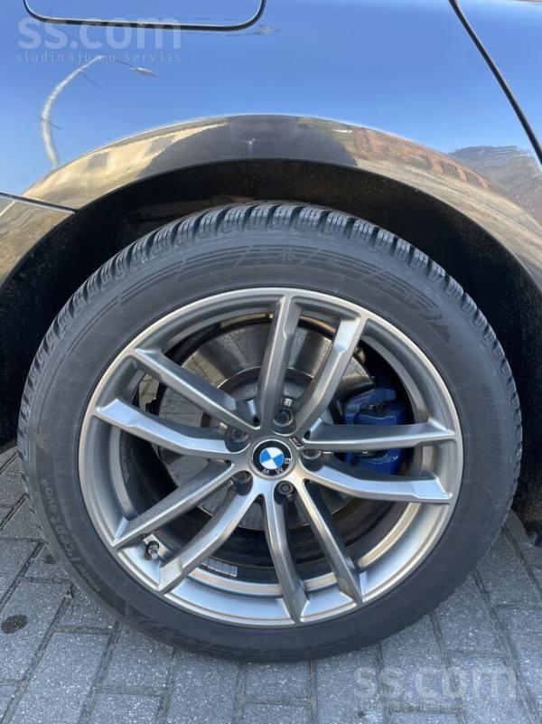 Grey BMW 530 2021 in Ogre, with an engine capacity of 2.00 L and mileage of 135 thousand km for 26900 €, photo 6 on AUTOMOTO.COM.LV