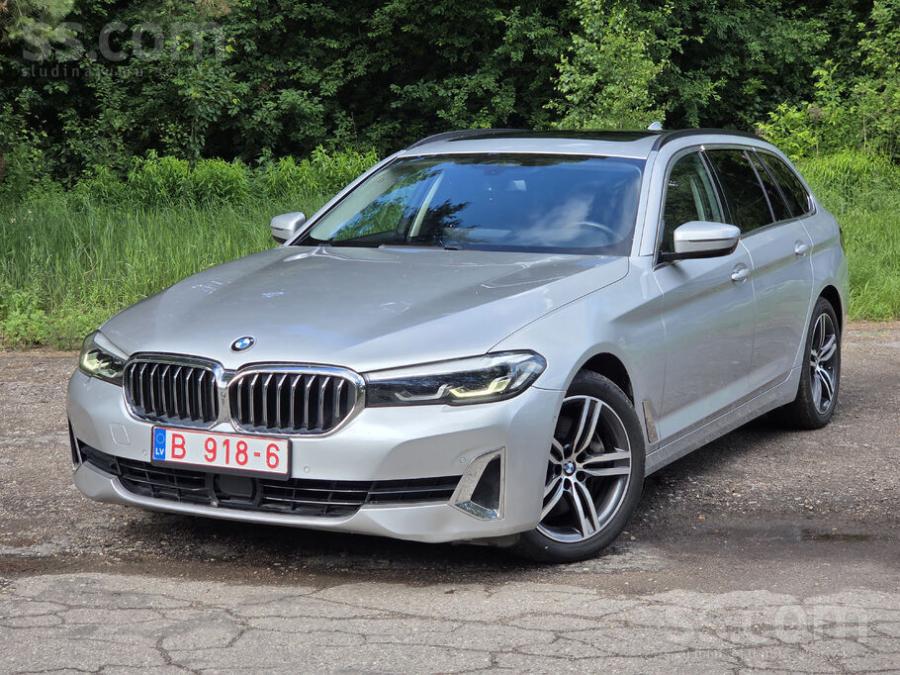 Grey BMW 530 2021 in Riga, with an engine capacity of 3.00 L and mileage of 229 thousand km for 21790 €, photo 1 on AUTOMOTO.COM.LV