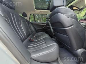 Grey BMW 530 2021 in Riga, with an engine capacity of 3.00 L and mileage of 229 thousand km for 21790 €, photo 9 on AUTOMOTO.COM.LV