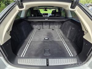 Grey BMW 530 2021 in Riga, with an engine capacity of 3.00 L and mileage of 229 thousand km for 21790 €, photo 11 on AUTOMOTO.COM.LV