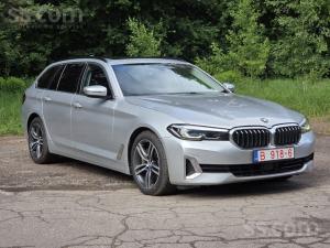 Grey BMW 530 2021 in Riga, with an engine capacity of 3.00 L and mileage of 229 thousand km for 21790 €, photo 17 on AUTOMOTO.COM.LV