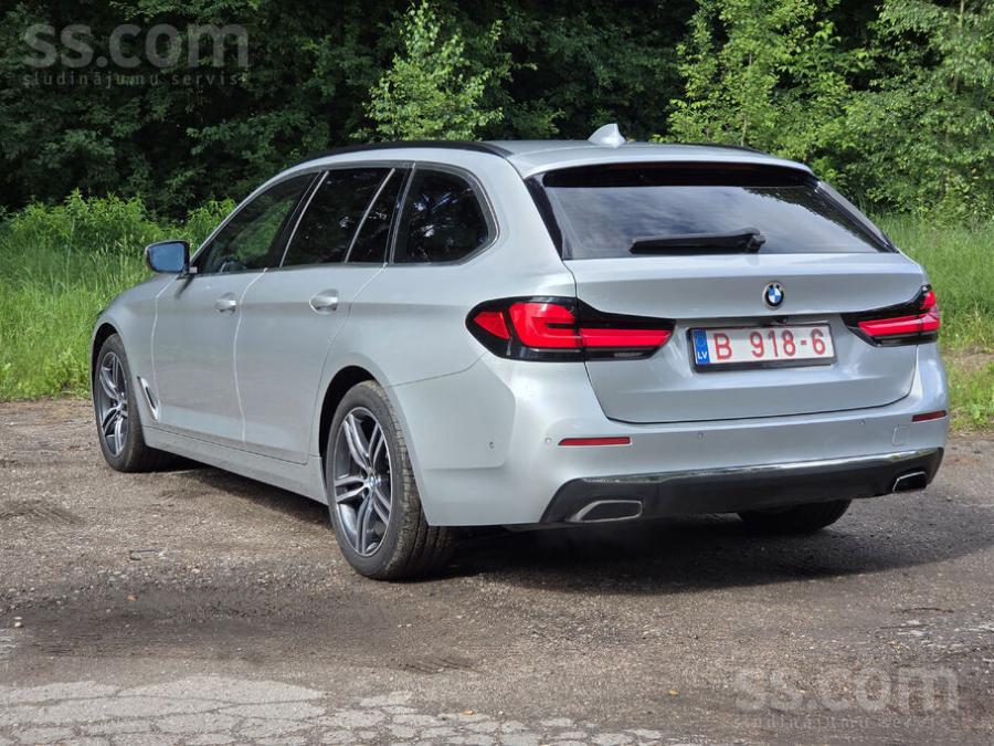 Grey BMW 530 2021 in Riga, with an engine capacity of 3.00 L and mileage of 229 thousand km for 21790 €, photo 18 on AUTOMOTO.COM.LV