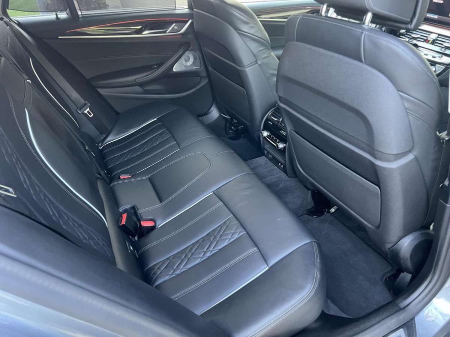 Grey BMW 530 2021 in Telschi, with an engine capacity of 2.00 L and mileage of 138 thousand km for 23716 €, photo 18 on AUTOMOTO.COM.LV