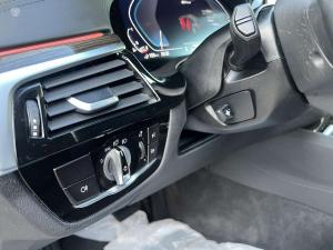 Grey BMW 530 2021 in Telschi, with an engine capacity of 2.00 L and mileage of 138 thousand km for 23716 €, photo 22 on AUTOMOTO.COM.LV