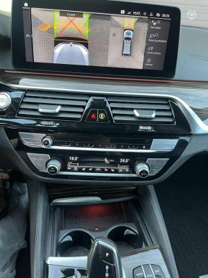 Grey BMW 530 2021 in Telschi, with an engine capacity of 2.00 L and mileage of 138 thousand km for 23716 €, photo 30 on AUTOMOTO.COM.LV