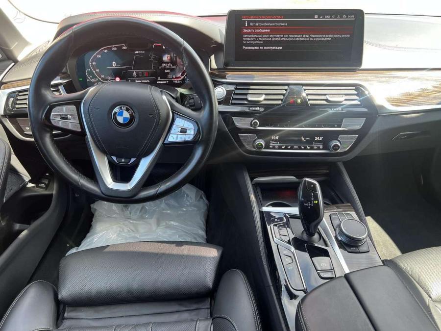 Grey BMW 530 2021 in Telschi, with an engine capacity of 2.00 L and mileage of 138 thousand km for 23716 €, photo 42 on AUTOMOTO.COM.LV