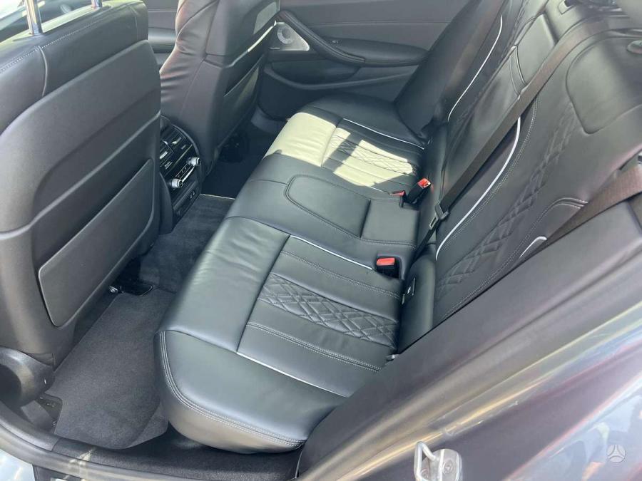 Grey BMW 530 2021 in Telschi, with an engine capacity of 2.00 L and mileage of 138 thousand km for 23716 €, photo 48 on AUTOMOTO.COM.LV