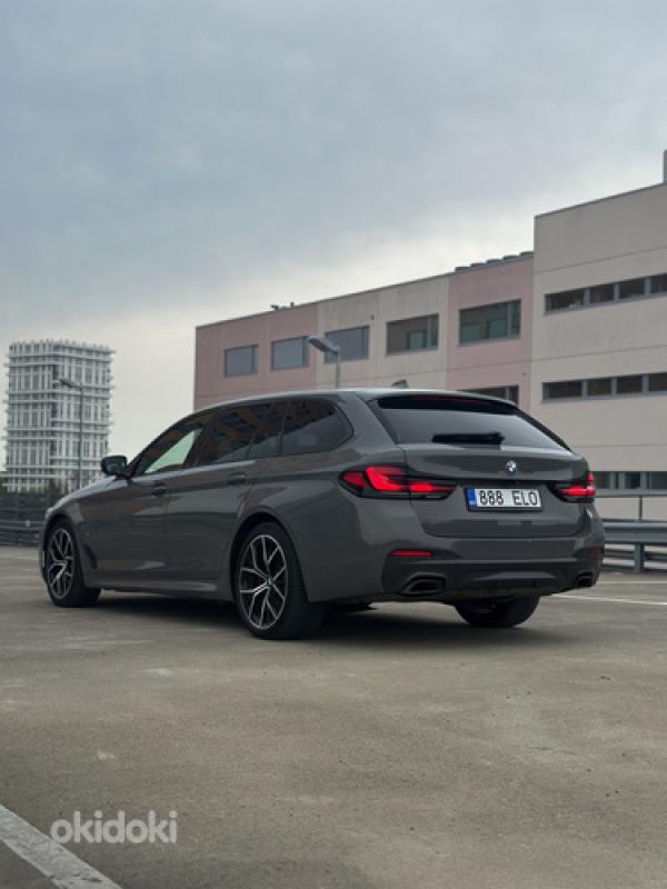 Grey BMW 530 2021 in Tallinn, with an engine capacity of 3.00 L and mileage of 183 thousand km for 30500 €, photo 4 on AUTOMOTO.COM.LV