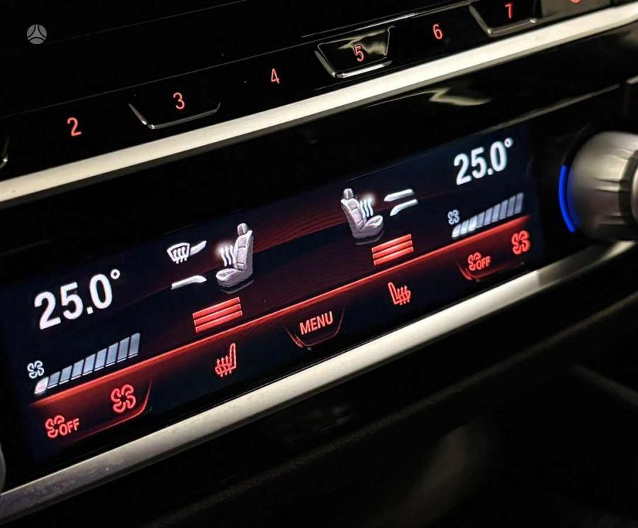 Pelēks BMW 530 2021 Marijampole, ar dzinēja tilpumu 2.99 L un nobraukumu 243 tūkst. km par 23999 €, foto 13 vietnē AUTOMOTO.COM.LV