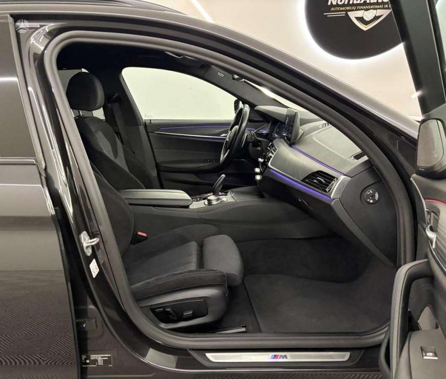 Pelēks BMW 530 2021 Marijampole, ar dzinēja tilpumu 2.99 L un nobraukumu 243 tūkst. km par 23999 €, foto 20 vietnē AUTOMOTO.COM.LV