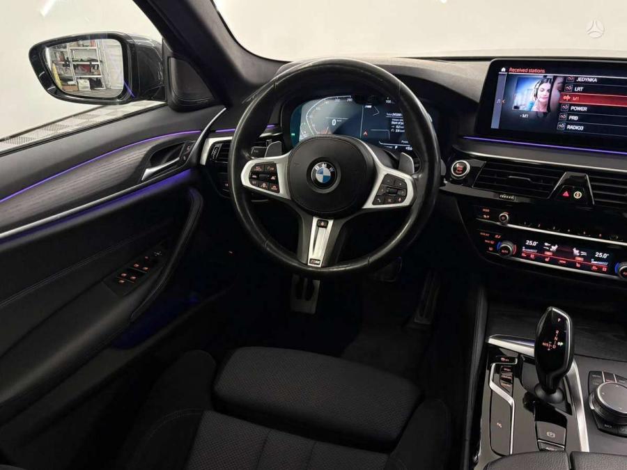 Pelēks BMW 530 2021 Marijampole, ar dzinēja tilpumu 2.99 L un nobraukumu 243 tūkst. km par 23999 €, foto 21 vietnē AUTOMOTO.COM.LV