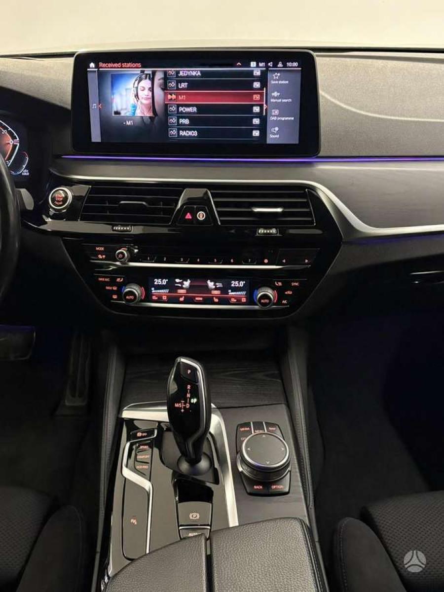 Pelēks BMW 530 2021 Marijampole, ar dzinēja tilpumu 2.99 L un nobraukumu 243 tūkst. km par 23999 €, foto 25 vietnē AUTOMOTO.COM.LV