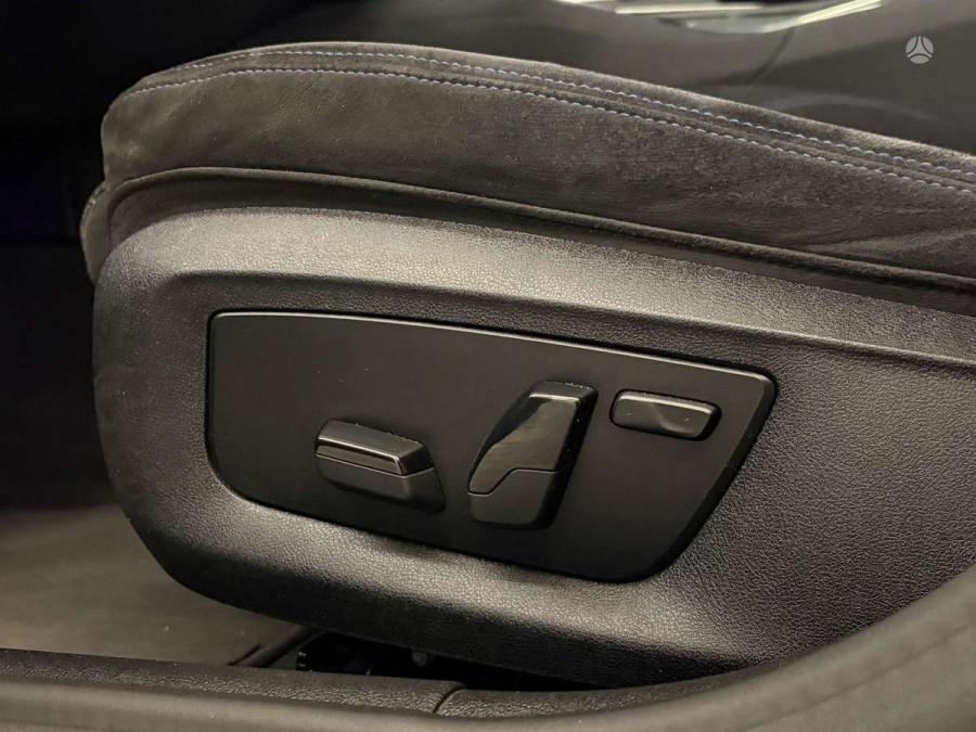 Pelēks BMW 530 2021 Marijampole, ar dzinēja tilpumu 2.99 L un nobraukumu 243 tūkst. km par 23999 €, foto 35 vietnē AUTOMOTO.COM.LV