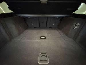 Pelēks BMW 530 2021 Marijampole, ar dzinēja tilpumu 2.99 L un nobraukumu 243 tūkst. km par 23999 €, foto 42 vietnē AUTOMOTO.COM.LV