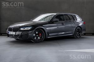 Pelēks BMW 530 2021 Rīga, ar dzinēja tilpumu 2.00 L un nobraukumu 191 tūkst. km par 28595 €, foto  vietnē AUTOMOTO.COM.LV