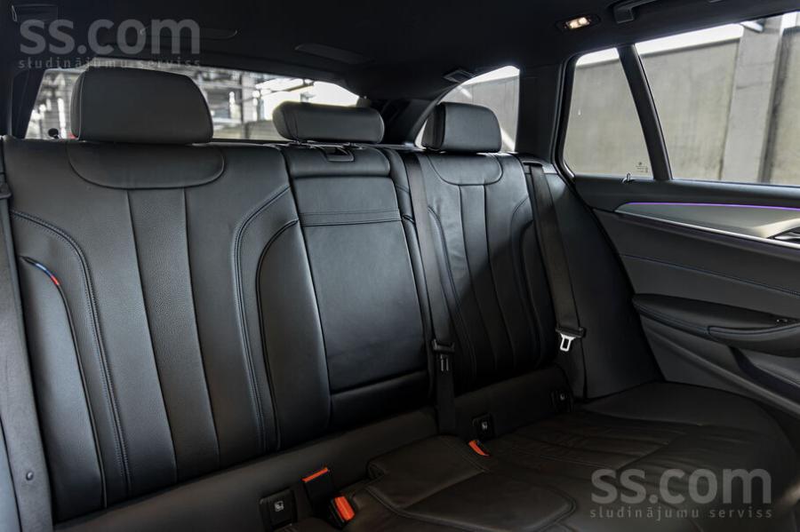 Pelēks BMW 530 2021 Rīga, ar dzinēja tilpumu 2.00 L un nobraukumu 191 tūkst. km par 28595 €, foto 7 vietnē AUTOMOTO.COM.LV