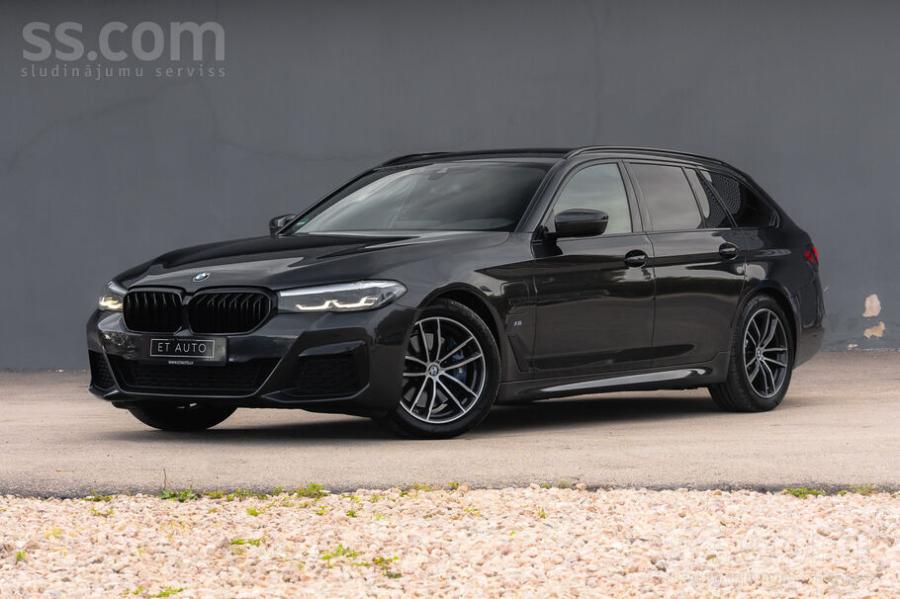 Grey BMW 530 2021 in Jelgava, with an engine capacity of 2.00 L and mileage of 170 thousand km for 24000 €, photo 1 on AUTOMOTO.COM.LV