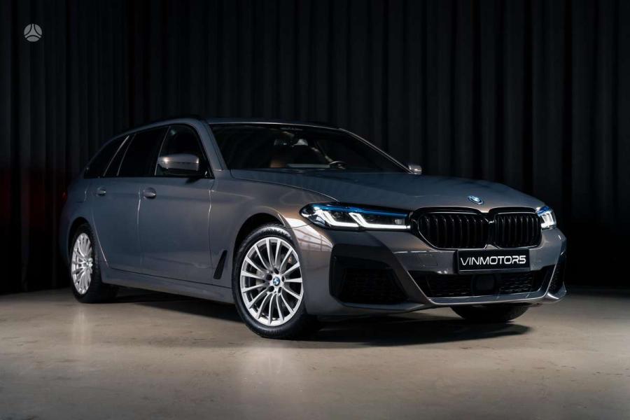 Pelēks BMW 530 2022 Viļņa, ar dzinēja tilpumu 2.00 L un nobraukumu 73 tūkst. km par 37500 €, foto 3 vietnē AUTOMOTO.COM.LV