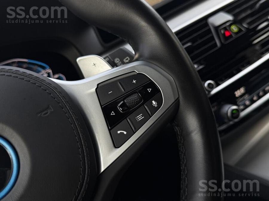 Pelēks BMW 530 2022 Rīga, ar dzinēja tilpumu 2.00 L un nobraukumu 138 tūkst. km par 32900 €, foto 17 vietnē AUTOMOTO.COM.LV