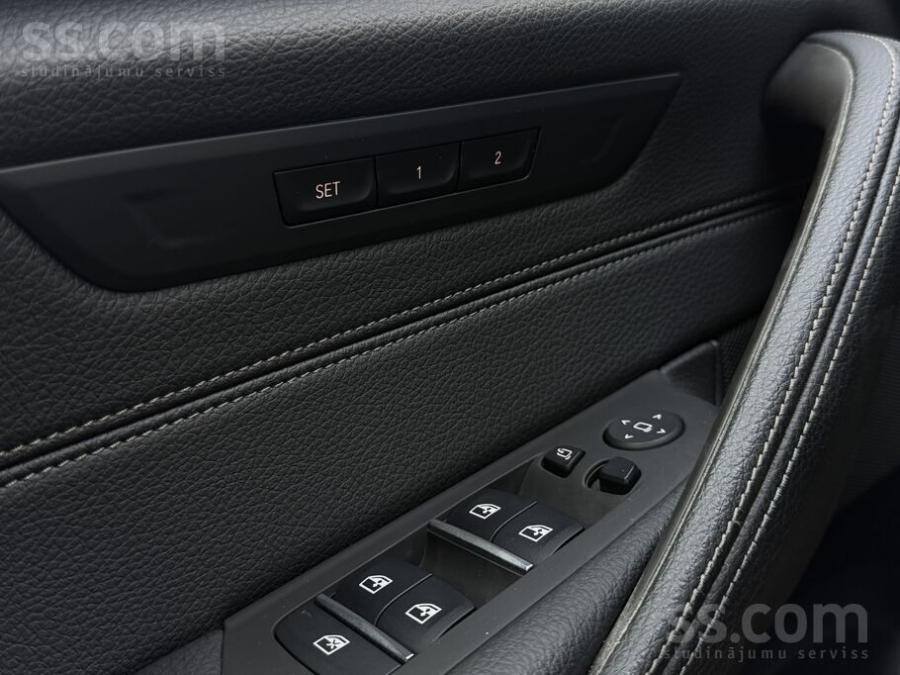 Pelēks BMW 530 2022 Rīga, ar dzinēja tilpumu 2.00 L un nobraukumu 138 tūkst. km par 32900 €, foto 18 vietnē AUTOMOTO.COM.LV